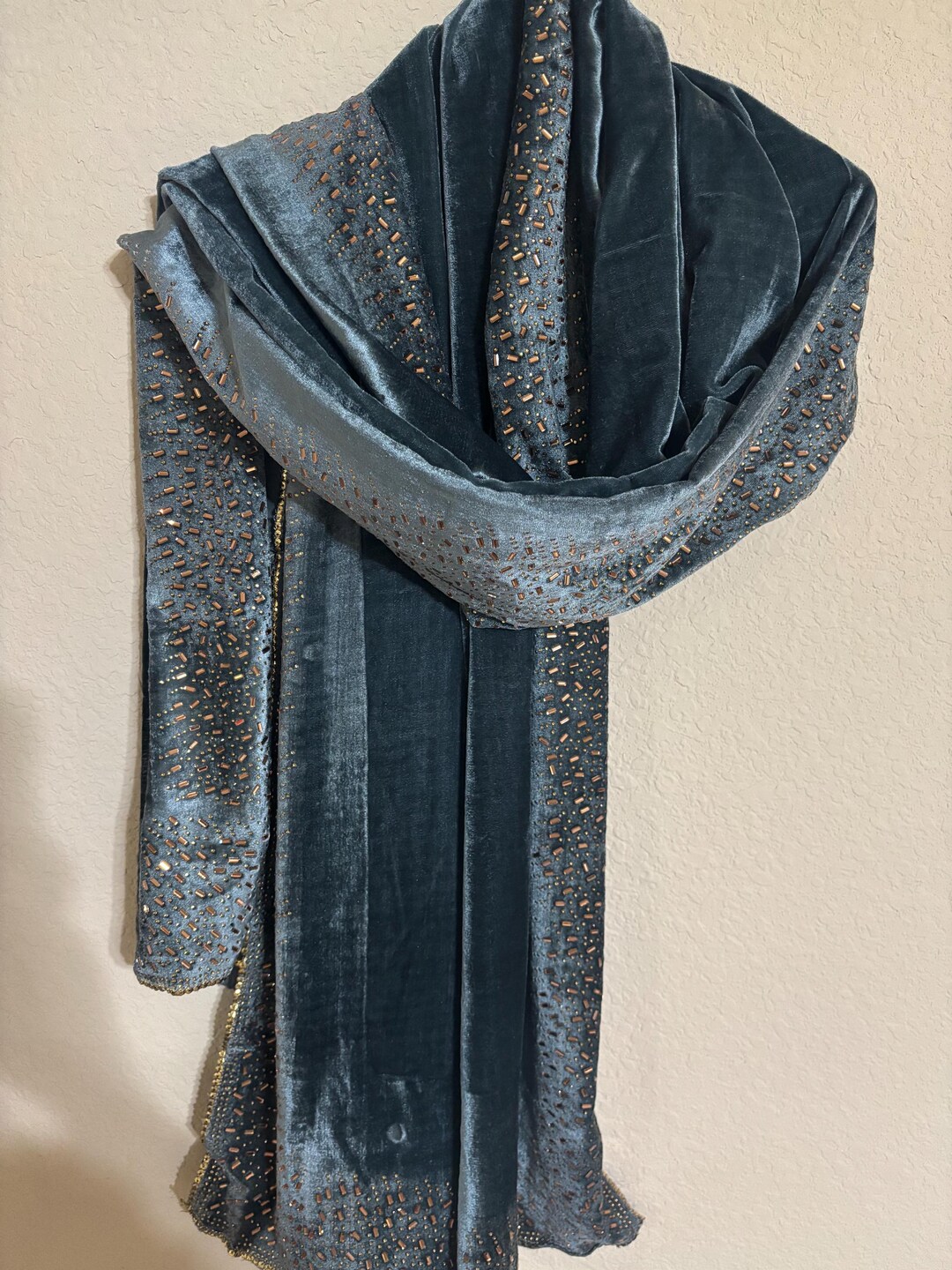 Micro Velvet Shawl: Saroos Kee Embroidery, Winter Occasion Wrap - Etsy