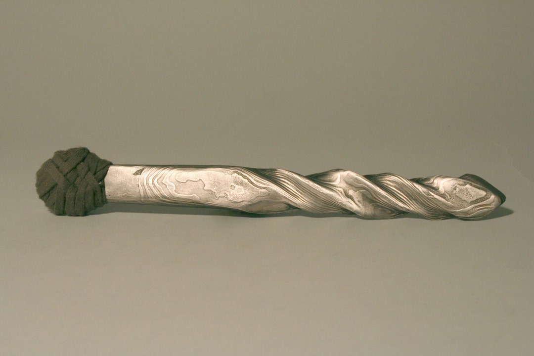 360 Twist Dagger - Etsy