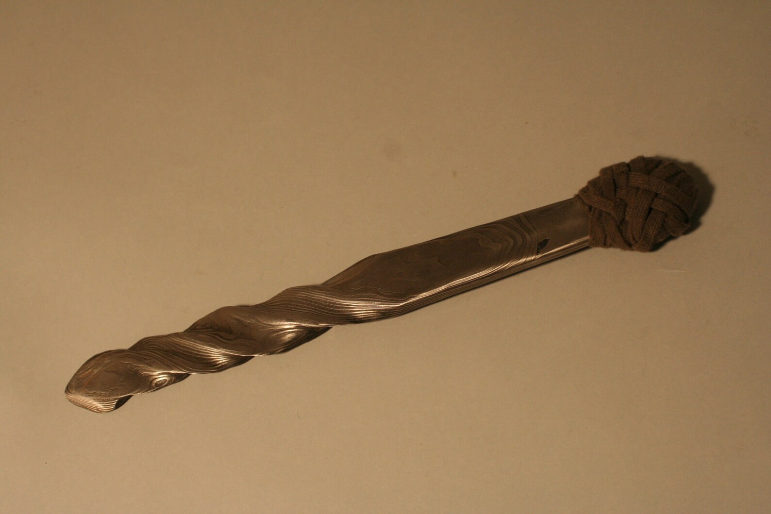 360 Twist Dagger - Etsy