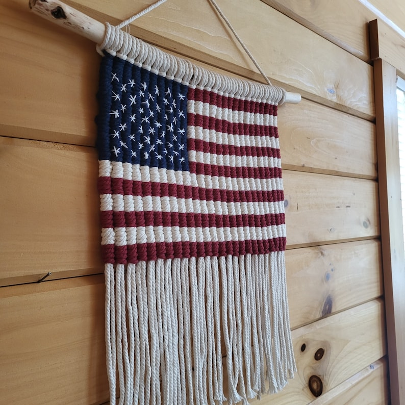 American Flag Macrame Patriotic Wall Hanging, Wall Decor - Etsy