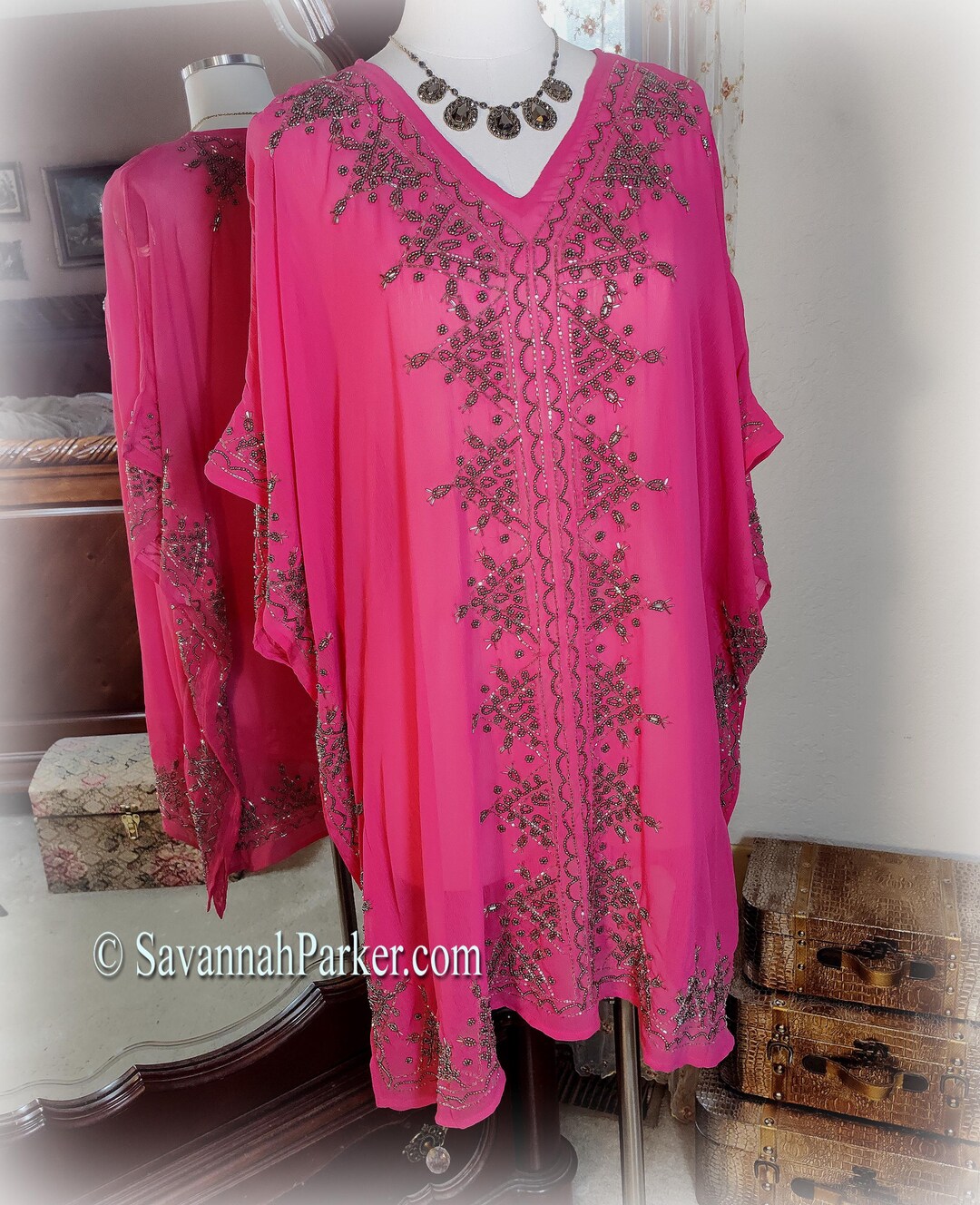 Stunning Vintage Boho 20s Style Lavishly Beaded Magenta Georgette Tunic ...
