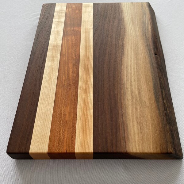 Walnut Live Edge Cutting Board - Etsy