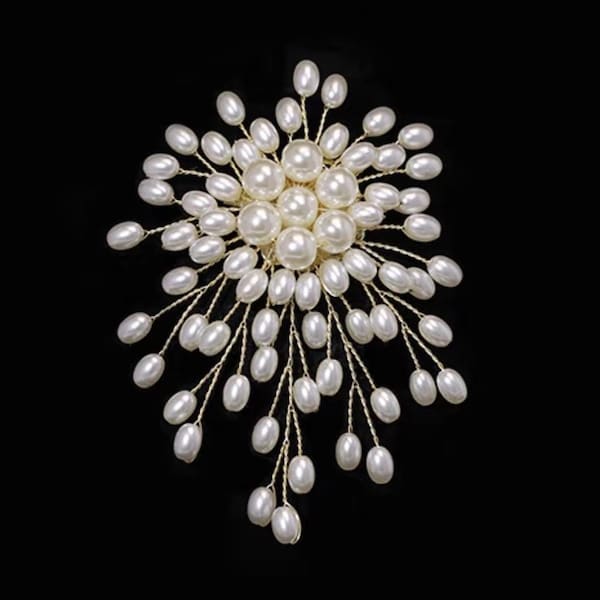 Gold Pearl Brooch - Etsy