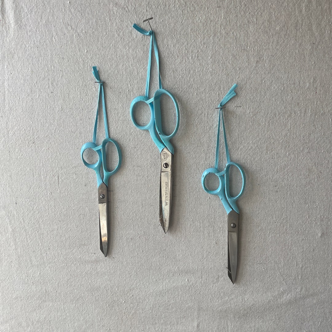Vintage Scissor Collection, Painted Handles - Etsy