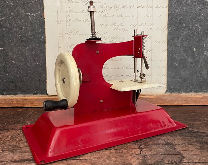 Vintage Toy Red Metal Sewing Machine, Gateway, USA - Etsy