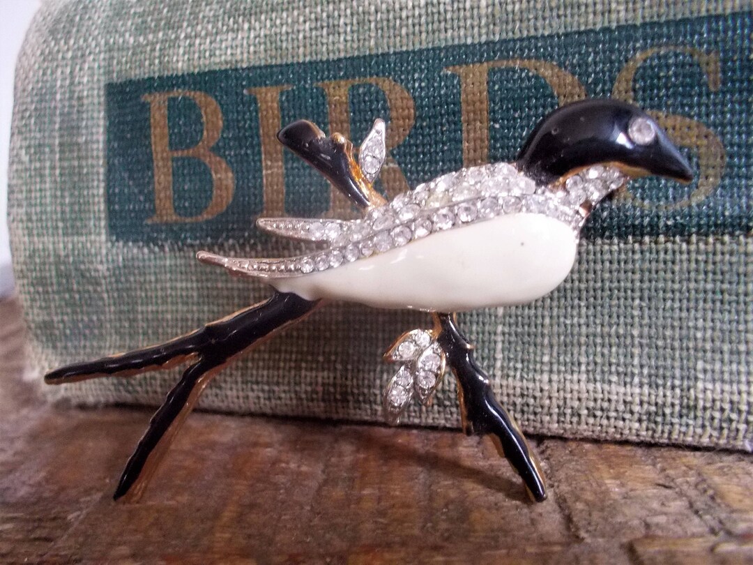 Vintage Gold Black and White Enameled Rhinestone Sparrow Pin - Etsy