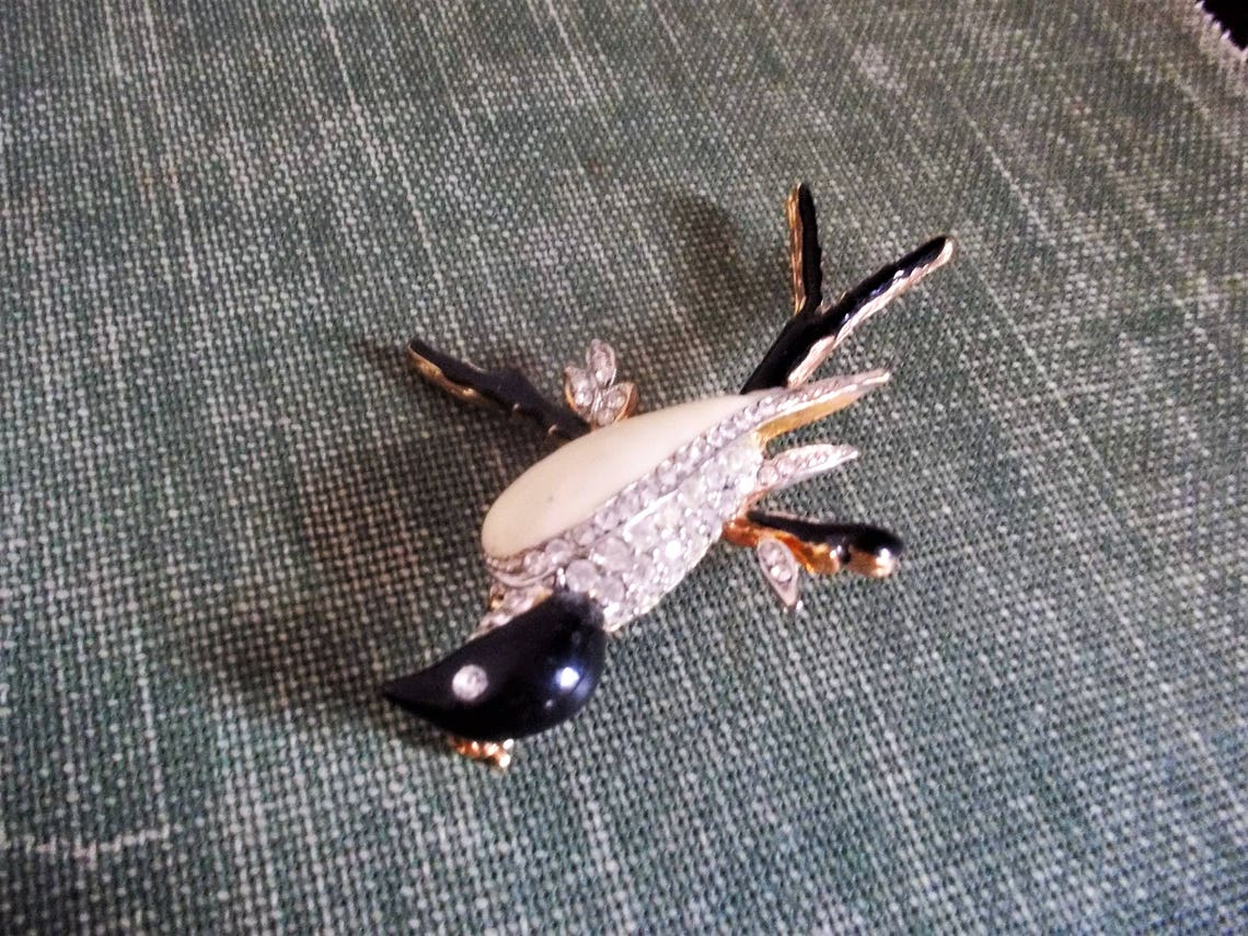 Vintage Gold Black and White Enameled Rhinestone Sparrow Pin - Etsy