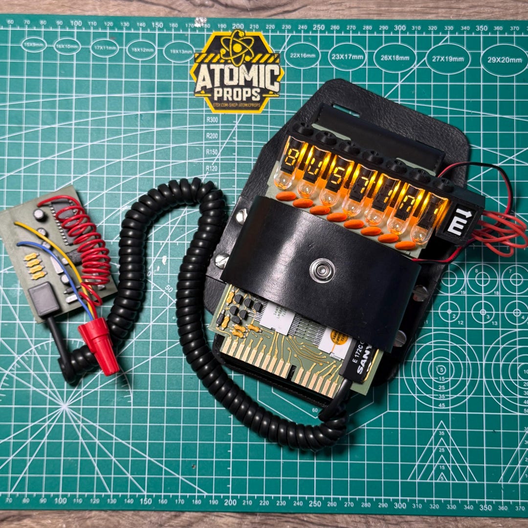Belt Gizmo Phone Holster - Ghostbusters Functional Cosplay Prop - Etsy