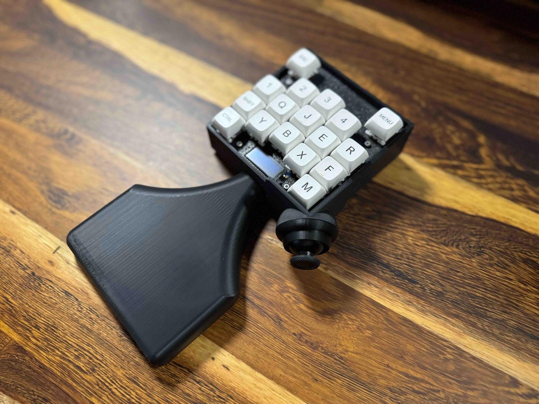 Hand-crafted Gauntlet Gaming Keyboard / Gaming Keypad With Thumbstick ...