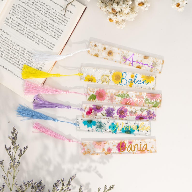 Daisy Wildflower Resin Bookmark, Birth Flower Resin Bookmark, Custom ...