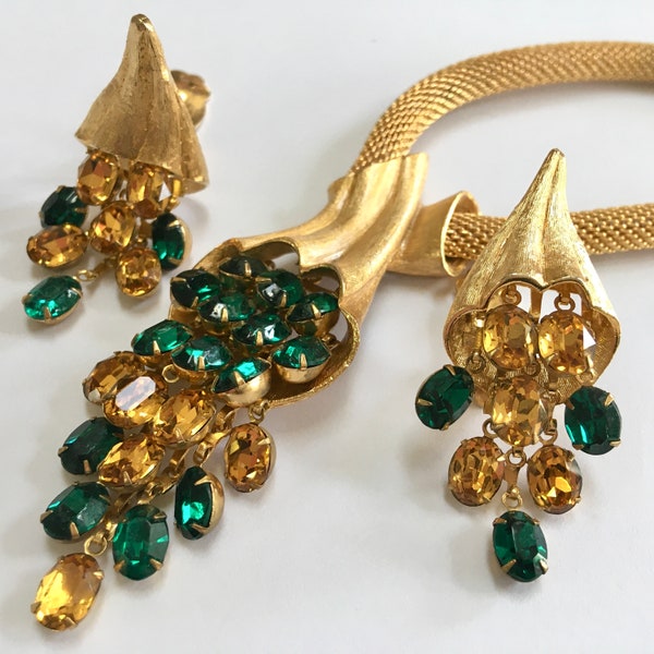 Gold Cornucopia Necklace - Etsy