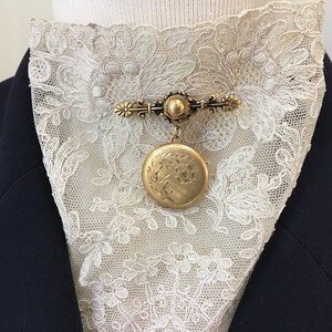 WINARD Gold Filled Locket Lapel Pin Floral Etched Double Photo 1/20 12K ...