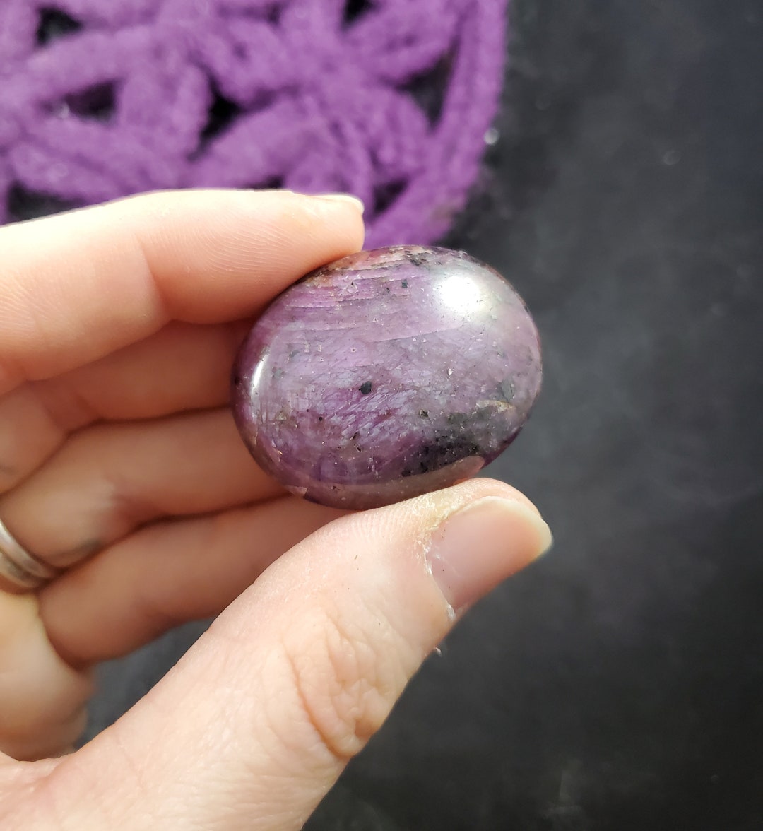 Ruby Pocket Stone Polished Crystals Small Palm Stones Gallet Crystal ...