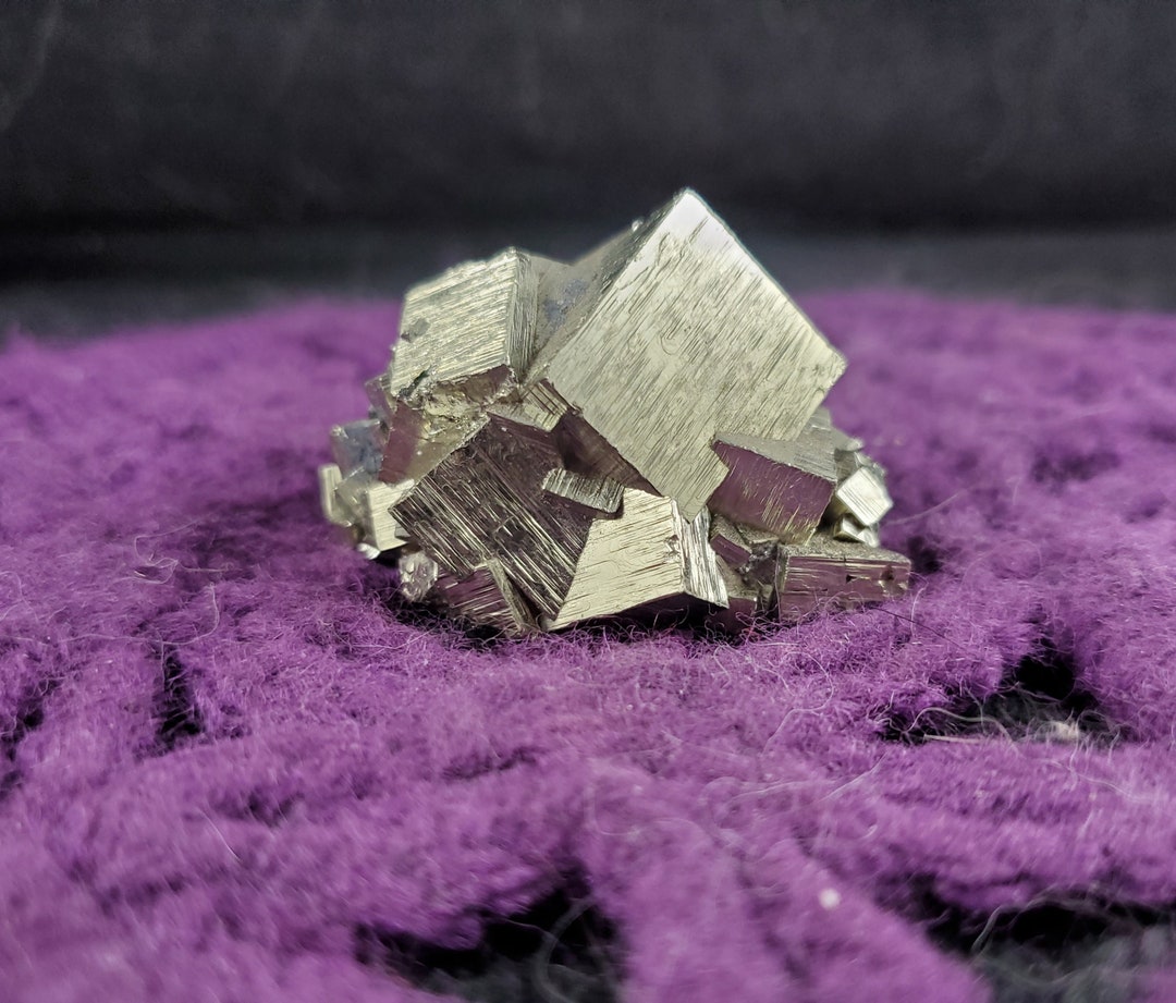 Pyrite Raw Stones Natural Cubic Crystals Shiny Fools Gold Pyrite Small ...