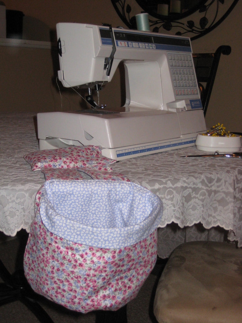 Stay Put Pouch Red Apple Teacher Desk Caddy | Etsy