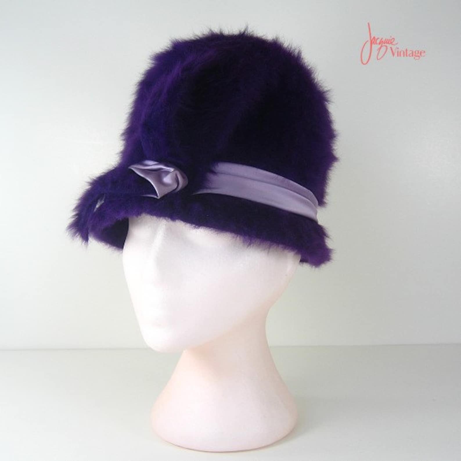 60s Hat / 60s Mod Purple Cloche Hat / Vintage Shearling Fur Hat / 60s ...