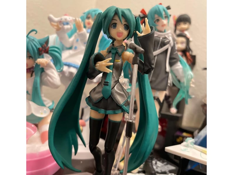 Hatsune Miku Anime Figure, Miku Anime Figure , 14cm Anime-inspired ...