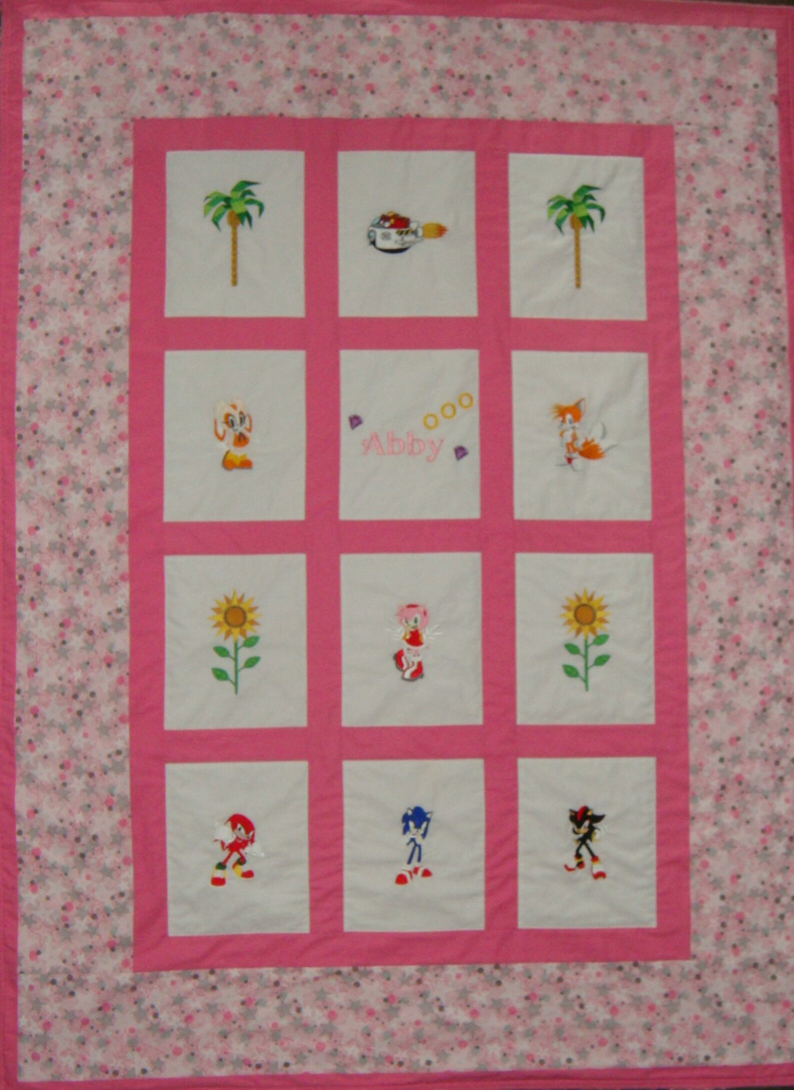 Sonic Quilt - Embroidered Amy Rose / Sonic the Hedgehog Lap Quilt - 46 ...