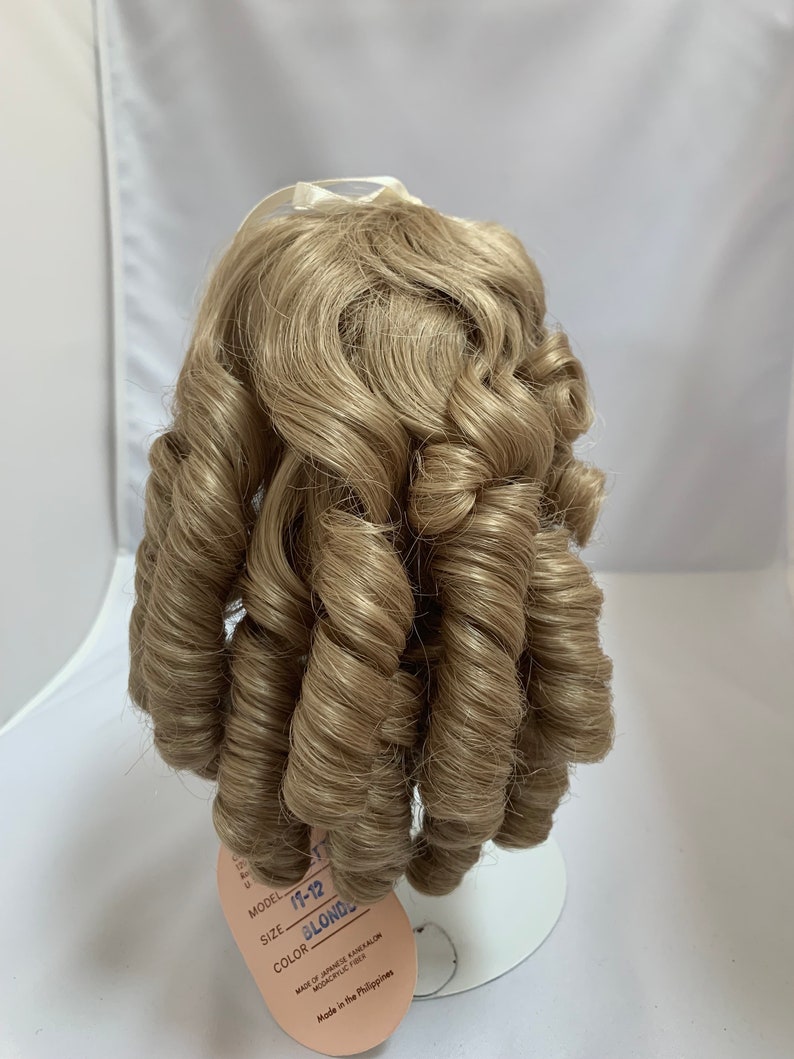 Joliette Doll Wig, by Global Dolls Size 11-12, Blonde - Etsy