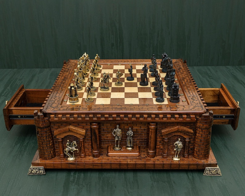 Luxury Chess Board Set With Crusearders Piecess.unique Chess Set.castle ...