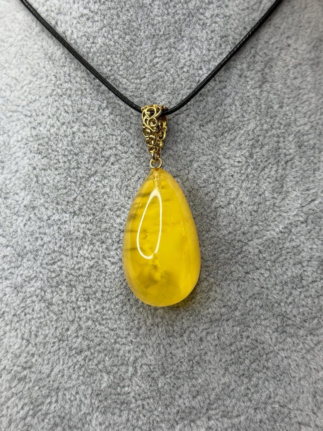 Baltic Amber Pendant.amber Stone Jewelry Pendant.amber Jewelry With ...