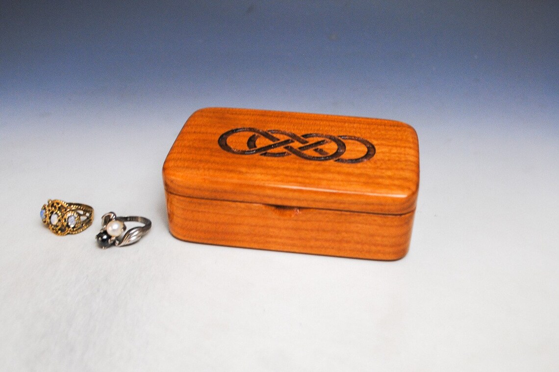 Small Wooden Box With Engraved Double Infinity on Cherry - Etsy