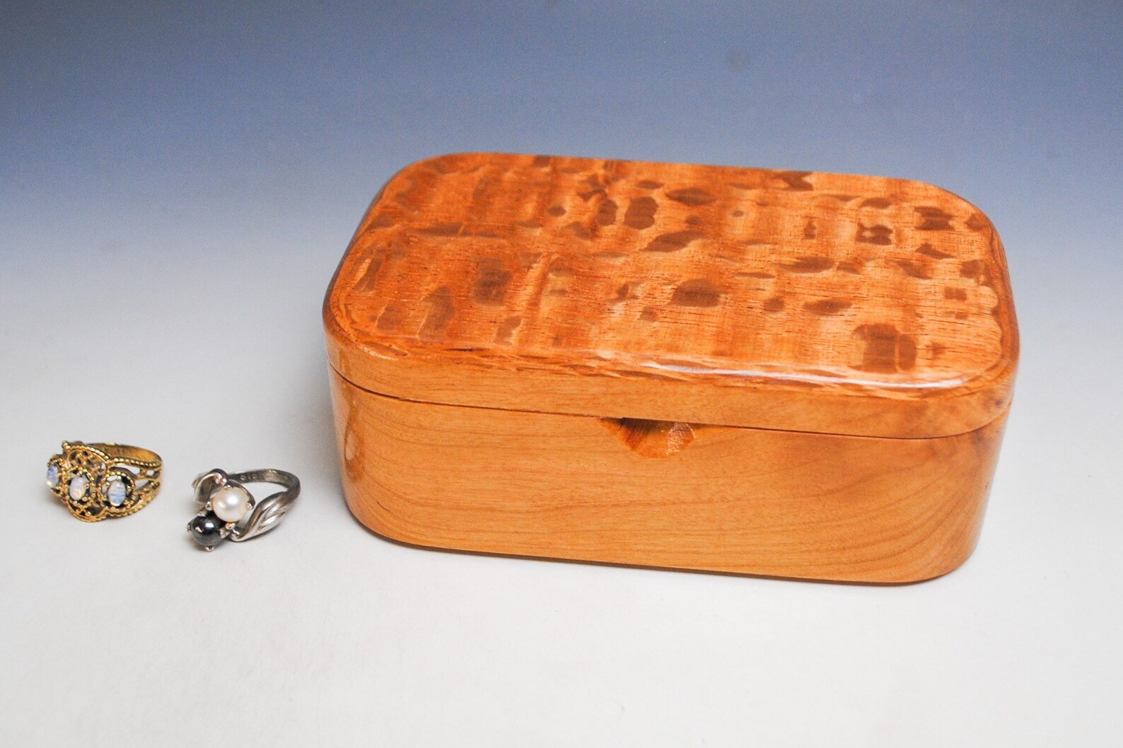 Wooden Trinket Box of Lacewood on Cherry Handmade in the USA - Etsy