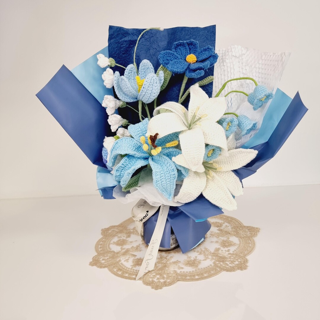 Blue Finished Crochet Flower Bouquet ,lily Bouquet Crochet,knitted ...