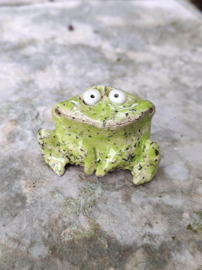 Ceramic Frogs - Ceramic Frog - Ceramic Frog Figurines - Funny Ceramic ...