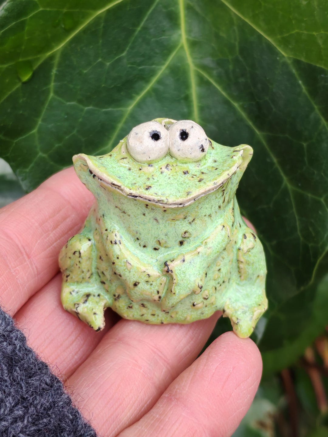 Ceramic Frogs - Ceramic Frog - Ceramic Frog Figurines - Funny Ceramic ...