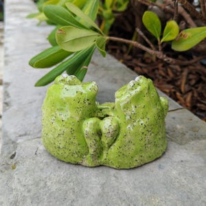 Ceramic Frogs - Ceramic Frog - Ceramic Frog Figurines - Funny Ceramic ...
