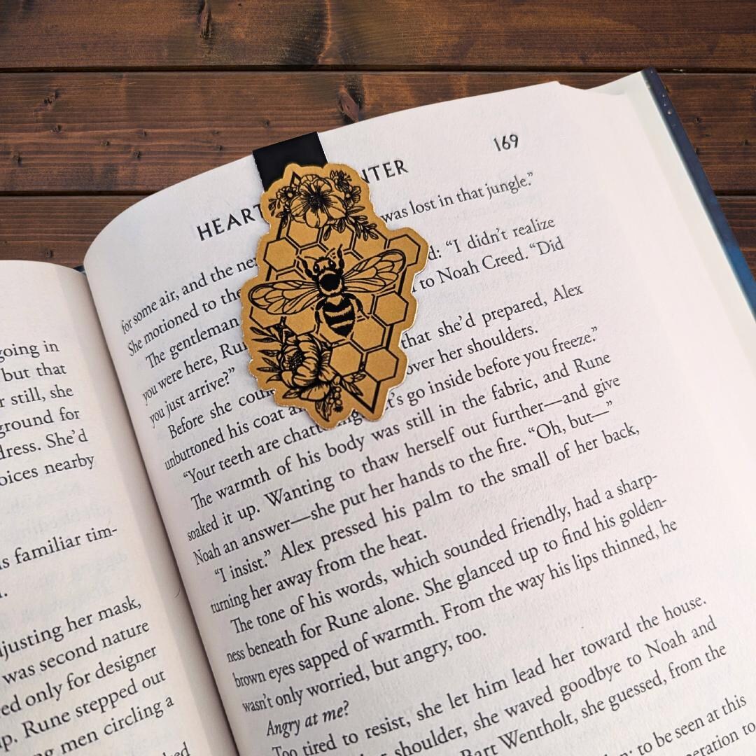 Bee Honeycomb Magnetic Bookmark - Etsy