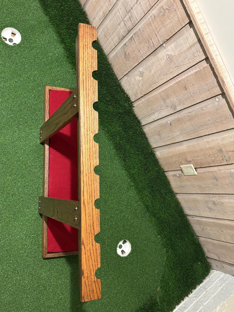 Golf Putter Rack: Handcrafted Red Oak Natural Wood Golf Putter Rack ...
