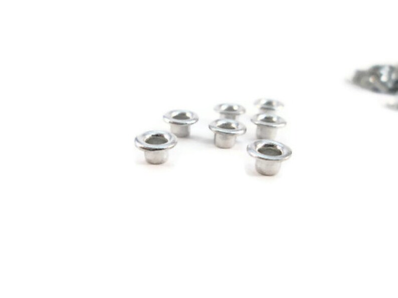 Silver Eyelets 1/8 Inch 200 Eyelets Silver Scrapbooking - Etsy