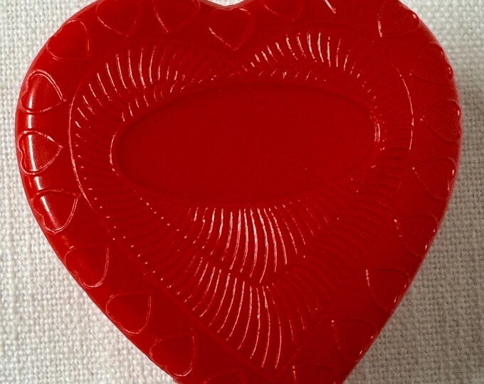Vintage Small Plastic Valentine Heart Box: 2 1/2 X 3 Inches, Plastic ...
