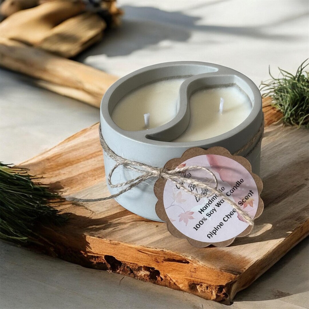 100% Soy Wax Handmade Candle With Alpine Cheer Scent - Yin Yang Design ...