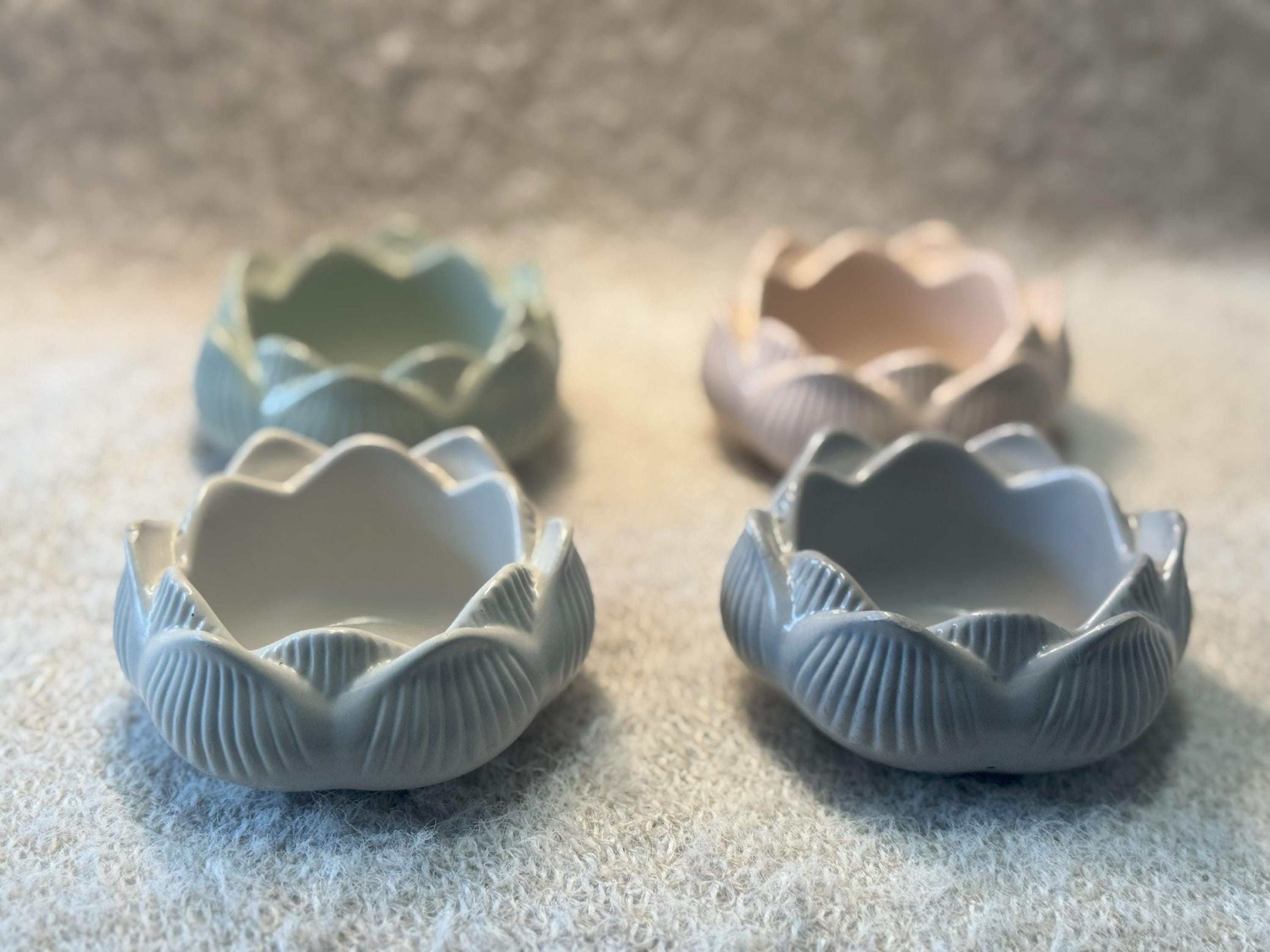 Handmade Lotus Flower Bowl – Multicolors Cement Decor for Jewelry ...