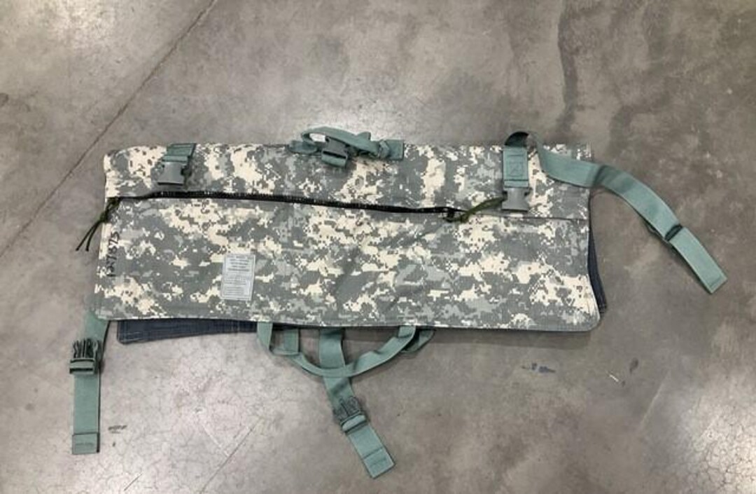 Genuine Us Military Bulldog M249/M240 Barrel Bags Acu Camo Pre Owned ...