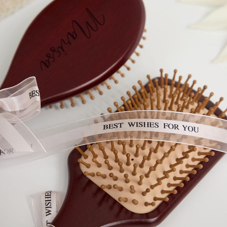 Personalized Wooden Hair Comb, Custom Maid of Honor Comb, Maid of Honor ...