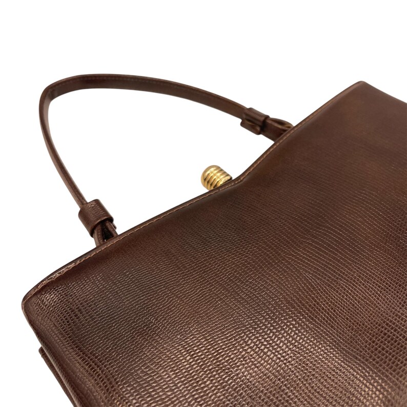 Vintage Brown Leather Top Handle Handbag With Gold Metal Clasp ...