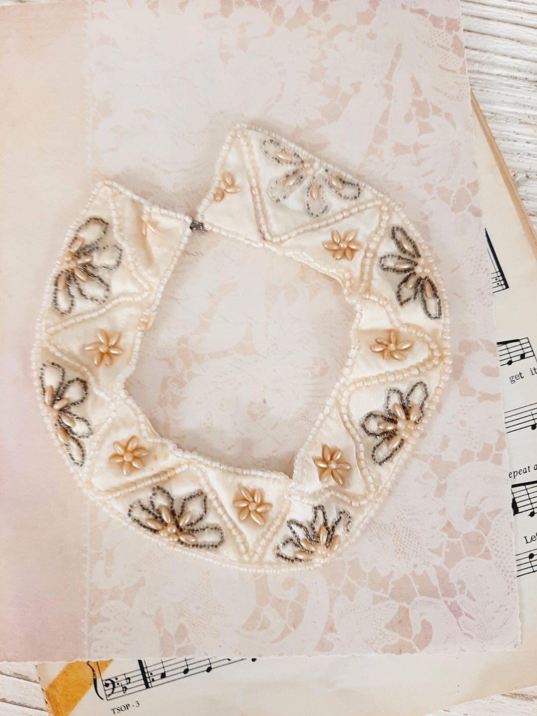 Ladies' Vintage Hand Made Beaded Collar With Elegant Faux Pearls in ...