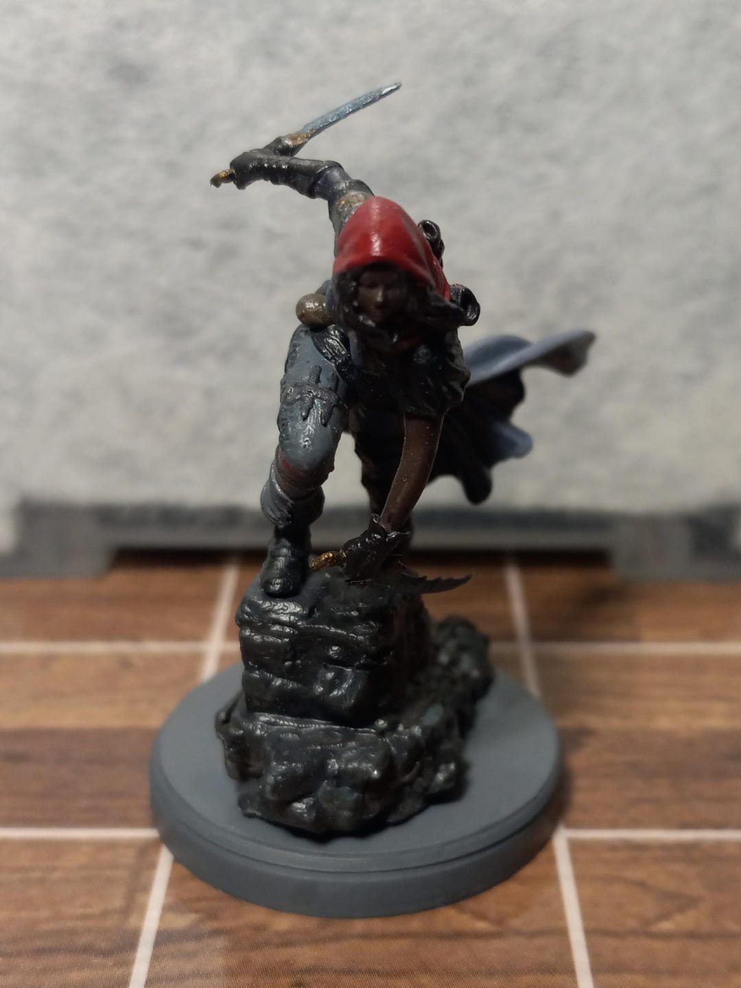 Dnd/pathfinder Human Female Rogue/assassin Hand-painted Miniature - Etsy