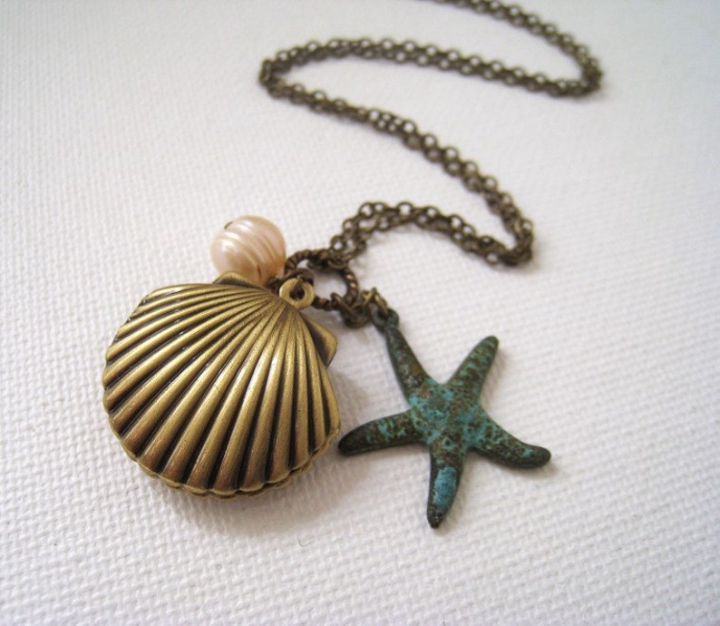 Sea Shell Locker Necklace. Starfish Necklace. Brass Locket - Etsy