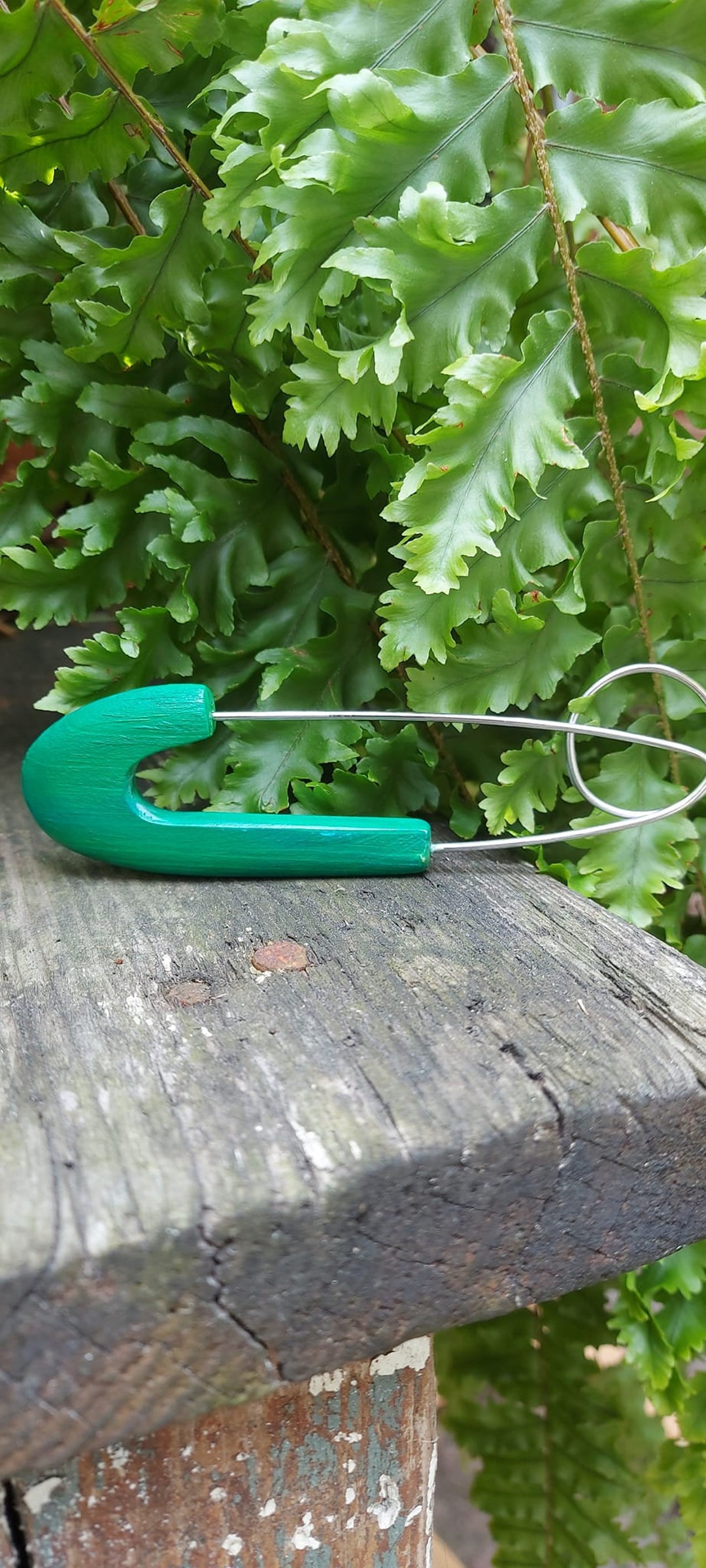 Green Safety Pin Made of Wood . Wooden Cloth Pins.ecofriendly Jewelry ...