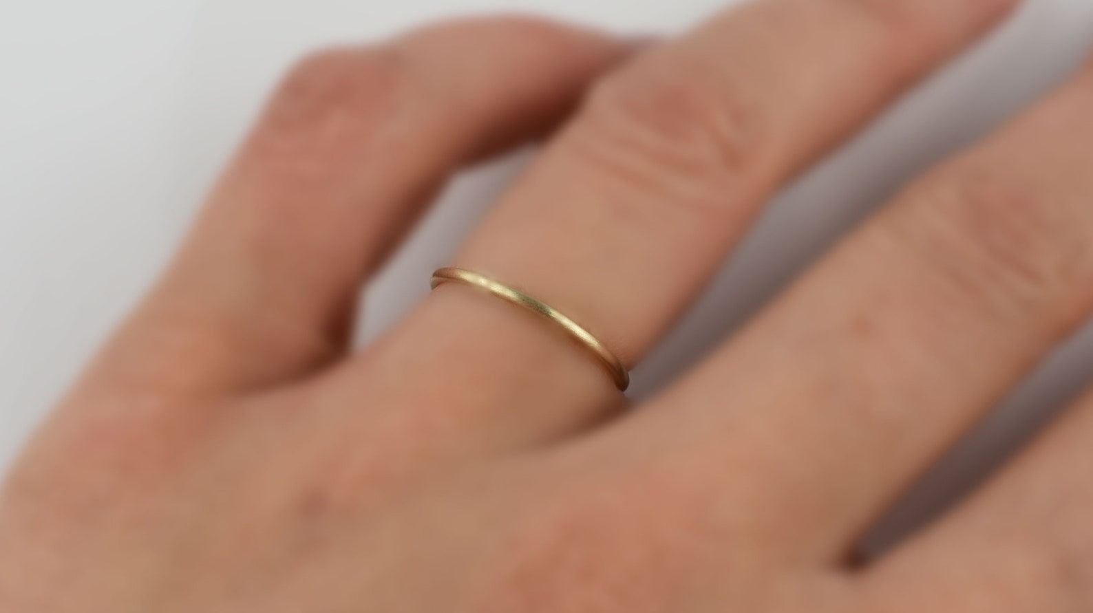 Slim Solid Gold Ring - Etsy UK