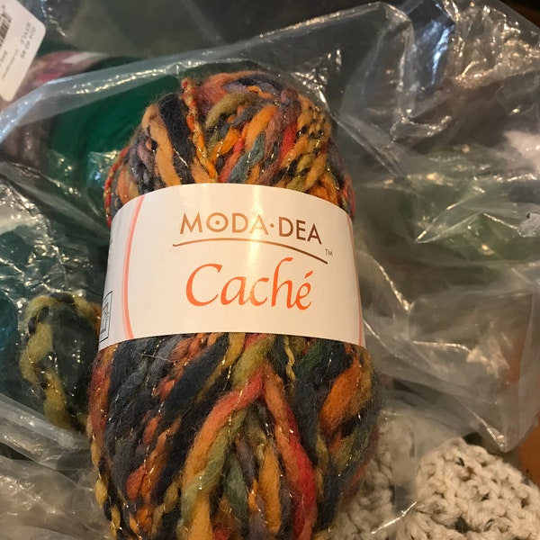 Moda Dea Yarn - Etsy