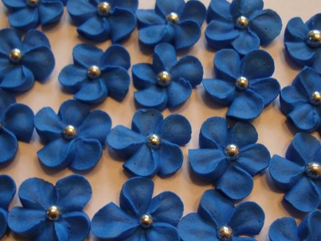 100 Royal Blue Sugar Flowers Approx. Size 3/4” With Silver Sugar Center ...