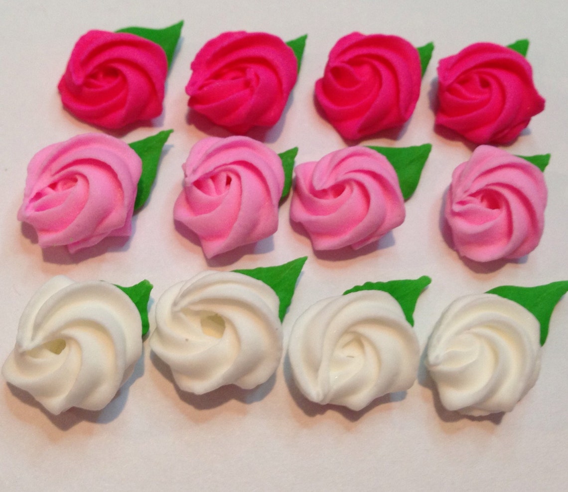150 Mini Rosettes Royal Icing Flowers Approx.size 1/2” (50 White, 50 ...