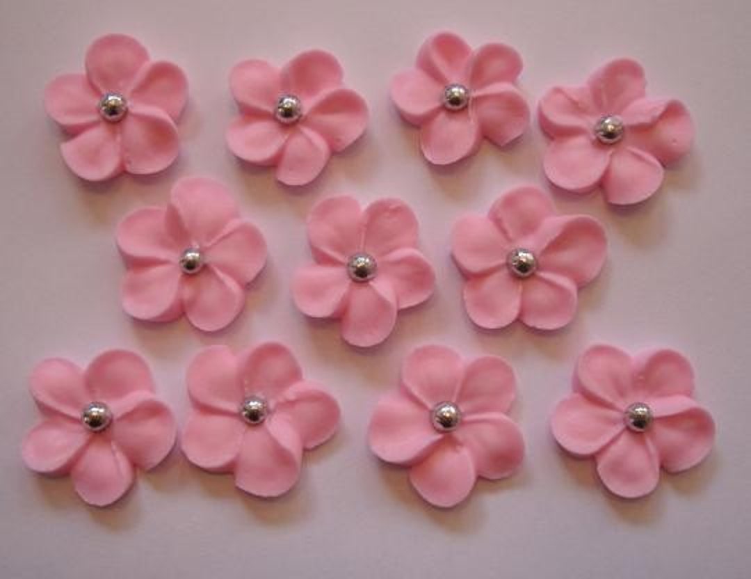 100 Pink Royal Icing Flowers Approx. Size 3/4” With Silver Sugar Center ...