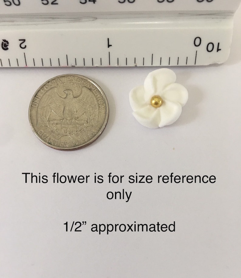 100 Royal Icing Violets 100 Approx. Size 1/2” - Etsy